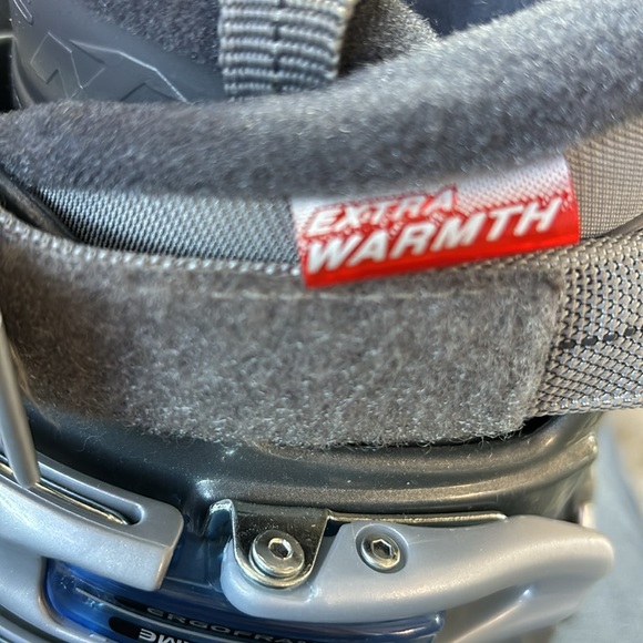 Nordica | Shoes | Nordica Easy Move 8 Womens Size 235 Ski Boot | Poshmark